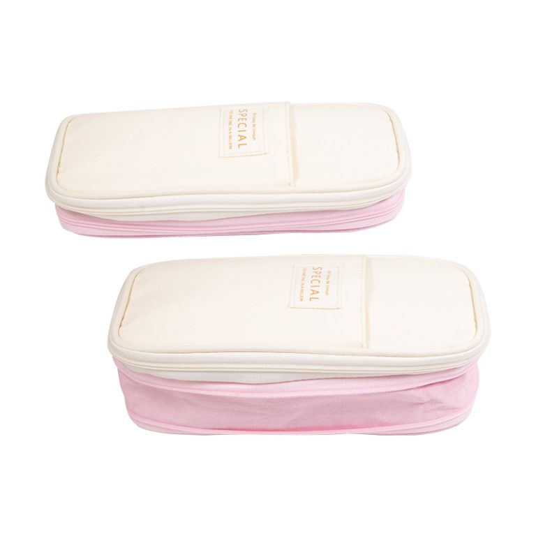 * Angoo Expandable pencil case - awesomepens.co.uk